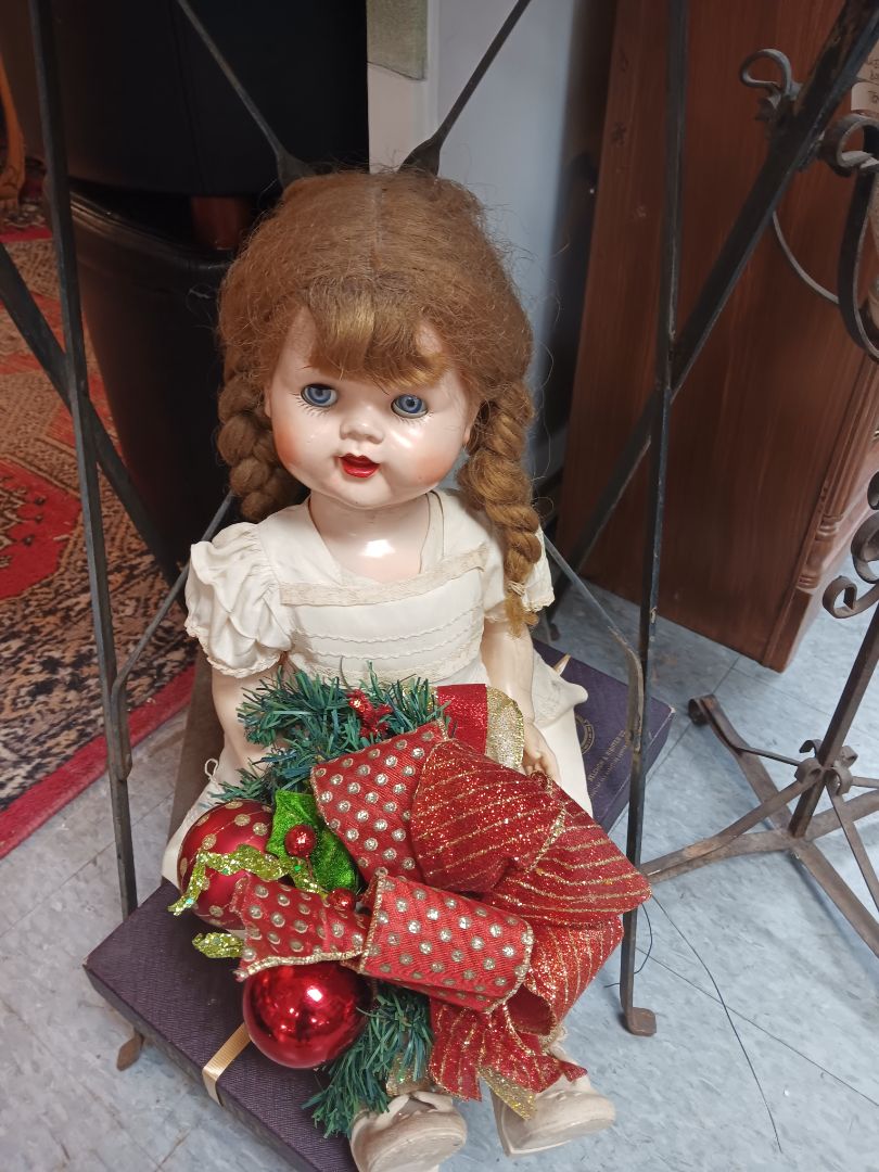 1940s Compo Doll (as shown) – Jackson Square